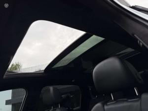 White Audi Q7 e-tron 2016 in Utena, with an engine capacity of 3.00 L and mileage of 147 thousand km for 29900 €, photo 34 on AUTOMOTO.COM.LV