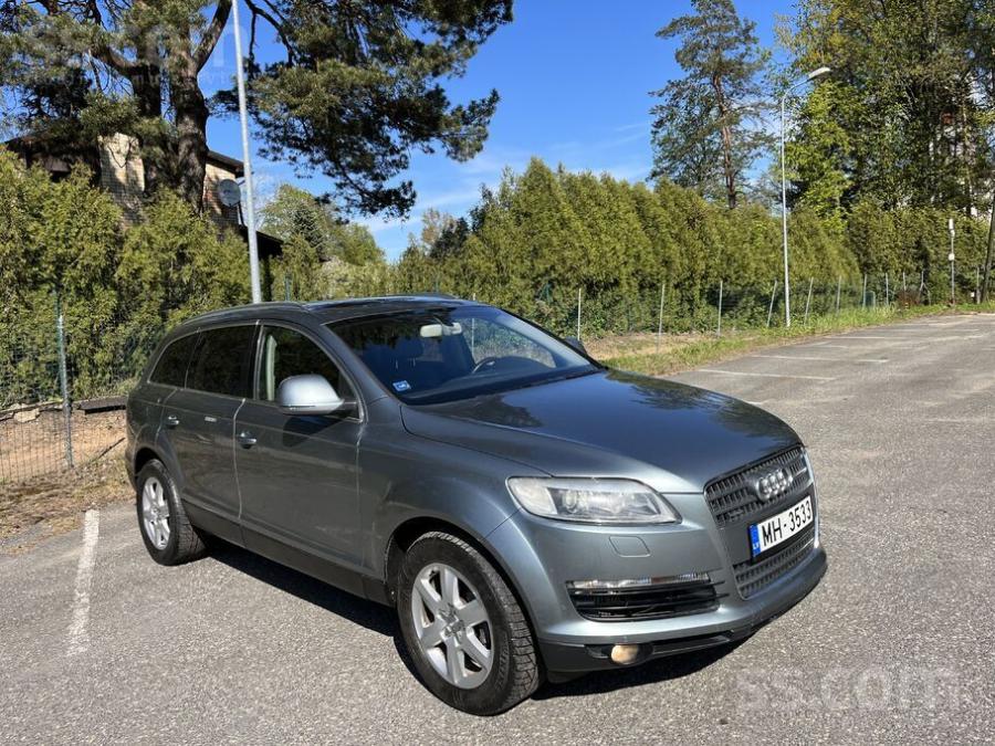 Green Audi Q7 2006 in Ogre, with an engine capacity of 3.00 L and mileage of 313 thousand km for 3990 €, photo 3 on AUTOMOTO.COM.LV
