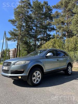 Green Audi Q7 2006 in Ogre, with an engine capacity of 3.00 L and mileage of 313 thousand km for 3990 €, photo 31 on AUTOMOTO.COM.LV
