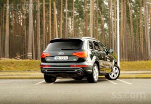 Green Audi Q7 2010 in Riga, with an engine capacity of 4.20 L and mileage of 187 thousand km for 13990 €, photo 6 on AUTOMOTO.COM.LV
