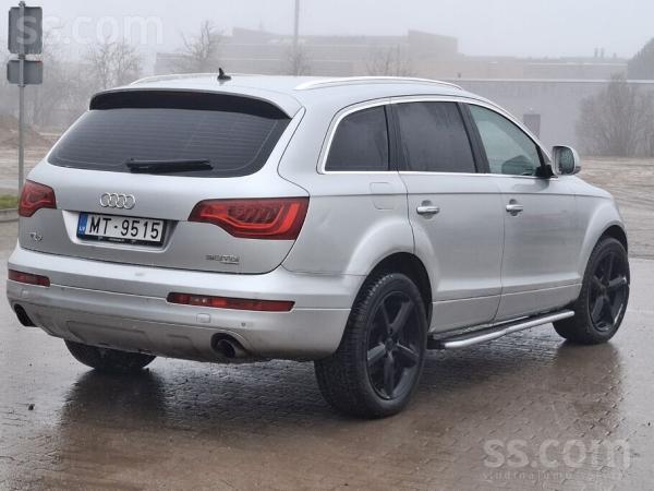 Pelēks Audi Q7 2006 Saldus, ar dzinēja tilpumu 3.00 L un nobraukumu 370 tūkst. km par 4750 €, foto 3 vietnē AUTOMOTO.COM.LV