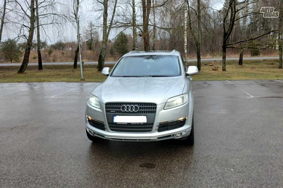 Grey Audi Q7 2006 in Vilnius, with an engine capacity of 3.00 L and mileage of 347 thousand km for 5950 €, photo 2 on AUTOMOTO.COM.LV