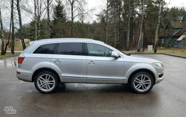 Pelēks Audi Q7 2006 Viļņa, ar dzinēja tilpumu 3.00 L un nobraukumu 347 tūkst. km par 5950 €, foto 5 vietnē AUTOMOTO.COM.LV