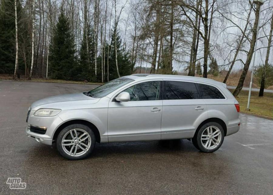 Pelēks Audi Q7 2006 Viļņa, ar dzinēja tilpumu 3.00 L un nobraukumu 347 tūkst. km par 5500 €, foto 3 vietnē AUTOMOTO.COM.LV