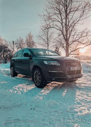 Grey Audi Q7 2006 in Tallinn, with an engine capacity of 4.20 L and mileage of 285 thousand km for 7500 €, photo  on AUTOMOTO.COM.LV