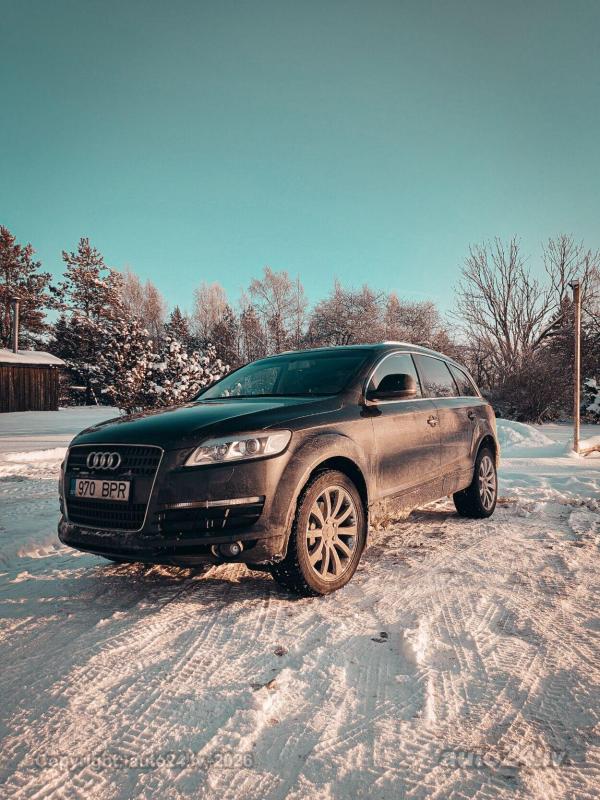 Grey Audi Q7 2006 in Tallinn, with an engine capacity of 4.20 L and mileage of 285 thousand km for 7500 €, photo 3 on AUTOMOTO.COM.LV