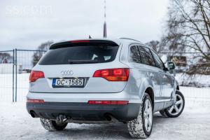 Grey Audi Q7 2006 in Riga, with an engine capacity of 3.00 L and mileage of 390 thousand km for 6790 €, photo 7 on AUTOMOTO.COM.LV