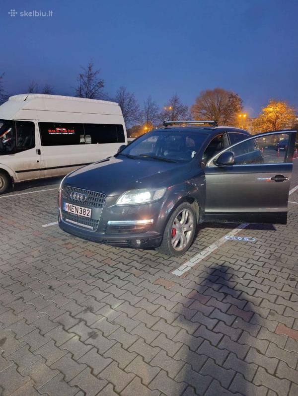Pelēks Audi Q7 2006 Klaipėda, ar dzinēja tilpumu 3.00 L un nobraukumu 337 tūkst. km par 8700 €, foto 2 vietnē AUTOMOTO.COM.LV