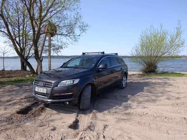 Pelēks Audi Q7 2006 Klaipėda, ar dzinēja tilpumu 3.00 L un nobraukumu 337 tūkst. km par 8700 €, foto 4 vietnē AUTOMOTO.COM.LV