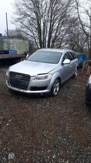 Pelēks Audi Q7 2006 Šauļi, ar dzinēja tilpumu 3.00 L un nobraukumu 247 tūkst. km par 2650 €, foto  vietnē AUTOMOTO.COM.LV