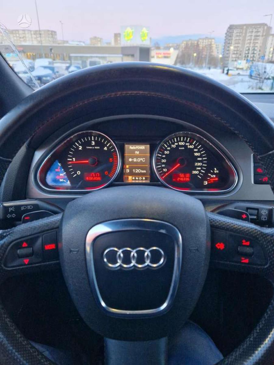 Grey Audi Q7 2006 in Vilnius, with an engine capacity of 2.97 L and mileage of 247 thousand km for 4000 €, photo 12 on AUTOMOTO.COM.LV