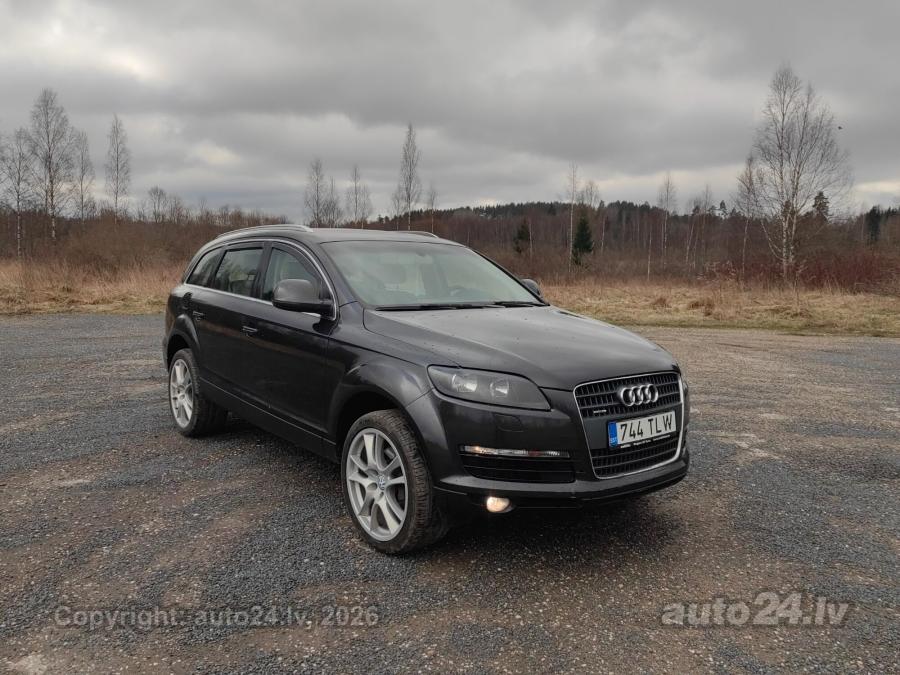 Grey Audi Q7 2006 in Jogeva, with an engine capacity of 3.00 L and mileage of 308 thousand km for 3999 €, photo 1 on AUTOMOTO.COM.LV