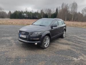 Grey Audi Q7 2006 in Jogeva, with an engine capacity of 3.00 L and mileage of 308 thousand km for 3999 €, photo 3 on AUTOMOTO.COM.LV