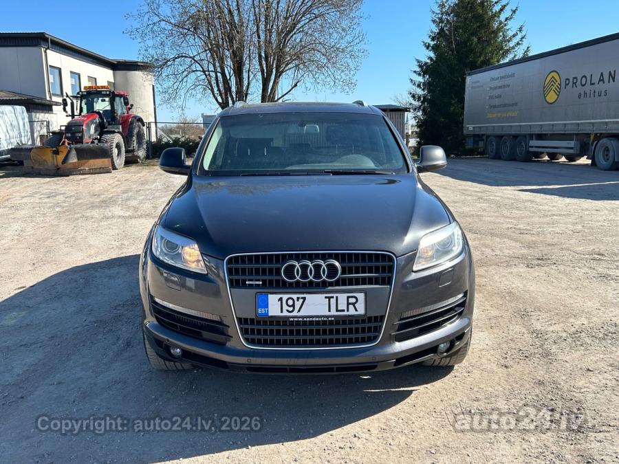 Pelēks Audi Q7 2006 Valga, ar dzinēja tilpumu 3.00 L un nobraukumu 412 tūkst. km par 3300 €, foto 9 vietnē AUTOMOTO.COM.LV