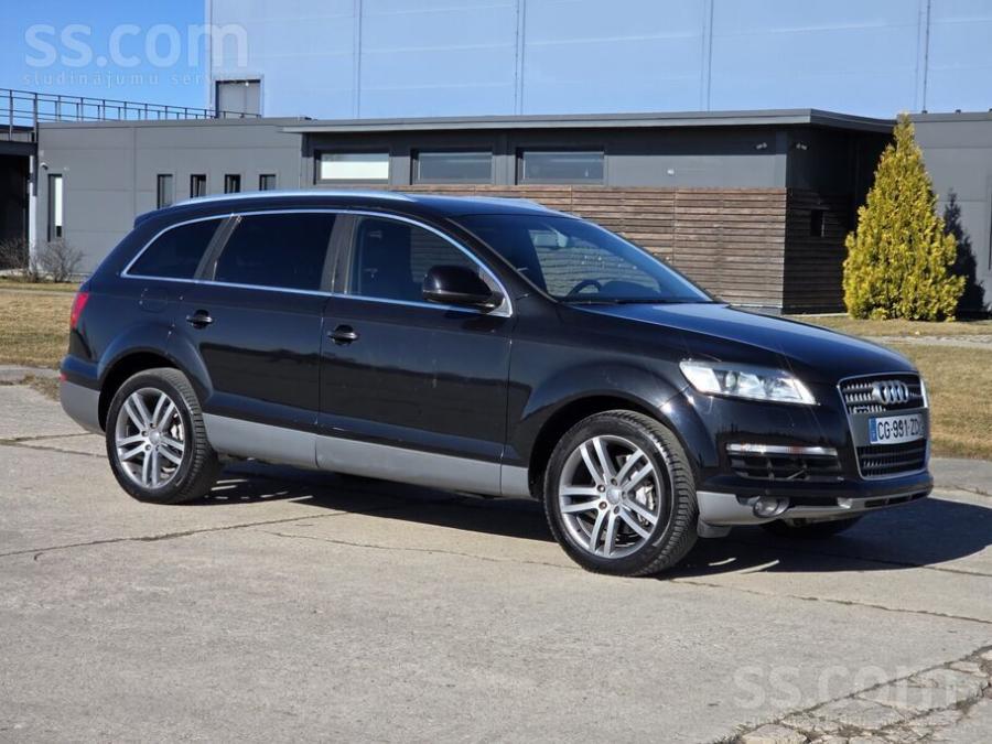 Pelēks Audi Q7 2006 Rīga, ar dzinēja tilpumu 3.00 L un nobraukumu 226 tūkst. km par 6990 €, foto 14 vietnē AUTOMOTO.COM.LV