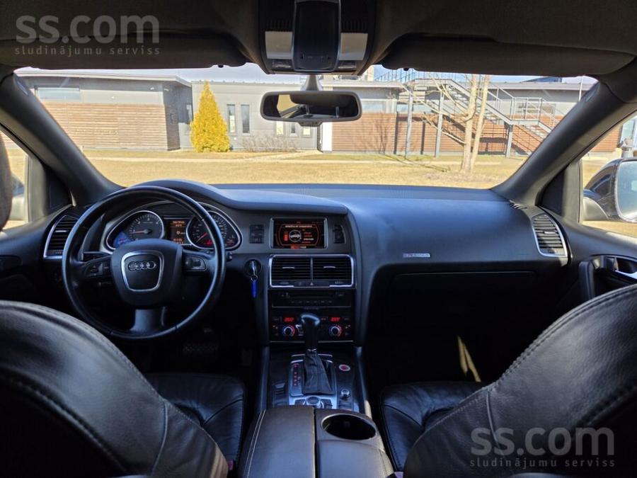 Pelēks Audi Q7 2006 Rīga, ar dzinēja tilpumu 3.00 L un nobraukumu 226 tūkst. km par 6990 €, foto 29 vietnē AUTOMOTO.COM.LV
