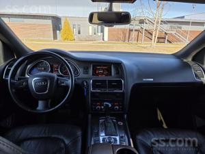 Pelēks Audi Q7 2006 Rīga, ar dzinēja tilpumu 3.00 L un nobraukumu 226 tūkst. km par 6990 €, foto 30 vietnē AUTOMOTO.COM.LV
