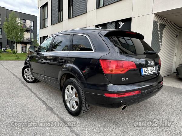 Серый Ауди Ку 7 2006 в Тарту, объемом двигателя 3.00 л и пробегом 257 тыс. км за 5499 €, фото 4 на AUTOMOTO.COM.LV