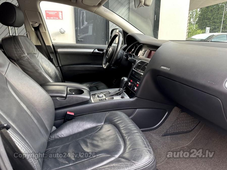 Pelēks Audi Q7 2006 Tartu, ar dzinēja tilpumu 3.00 L un nobraukumu 257 tūkst. km par 5499 €, foto 6 vietnē AUTOMOTO.COM.LV
