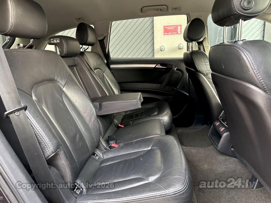 Pelēks Audi Q7 2006 Tartu, ar dzinēja tilpumu 3.00 L un nobraukumu 257 tūkst. km par 5499 €, foto 7 vietnē AUTOMOTO.COM.LV