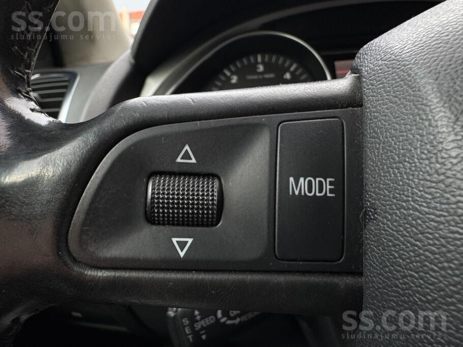 Pelēks Audi Q7 2006 Rīga, ar dzinēja tilpumu 3.00 L un nobraukumu 317 tūkst. km par 4990 €, foto 29 vietnē AUTOMOTO.COM.LV