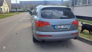 Grey Audi Q7 2006 in Jonava, with an engine capacity of 4.16 L and mileage of 186 thousand km for 5990 €, photo 6 on AUTOMOTO.COM.LV