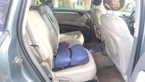 Grey Audi Q7 2006 in Jonava, with an engine capacity of 4.16 L and mileage of 186 thousand km for 5990 €, photo 12 on AUTOMOTO.COM.LV