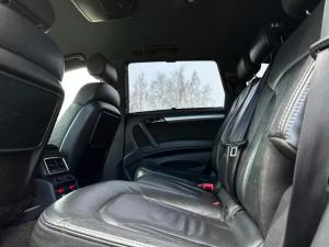 Grey Audi Q7 2006 in Riga, with an engine capacity of 3.00 L and mileage of 316 thousand km for 6390 €, photo 16 on AUTOMOTO.COM.LV