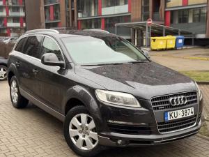 Grey Audi Q7 2006 in Riga, with an engine capacity of 3.00 L and mileage of 313 thousand km for 4990 €, photo  on AUTOMOTO.COM.LV