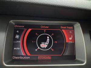 Grey Audi Q7 2006 in Riga, with an engine capacity of 3.00 L and mileage of 313 thousand km for 4990 €, photo 22 on AUTOMOTO.COM.LV