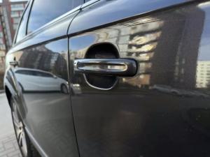 Grey Audi Q7 2006 in Riga, with an engine capacity of 3.00 L and mileage of 324 thousand km for 6490 €, photo 13 on AUTOMOTO.COM.LV