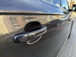 Grey Audi Q7 2006 in Riga, with an engine capacity of 3.00 L and mileage of 324 thousand km for 6490 €, photo 14 on AUTOMOTO.COM.LV