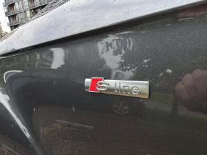 Grey Audi Q7 2006 in Riga, with an engine capacity of 3.00 L and mileage of 325 thousand km for 5990 €, photo 3 on AUTOMOTO.COM.LV