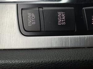 Grey Audi Q7 2006 in Riga, with an engine capacity of 3.00 L and mileage of 325 thousand km for 5990 €, photo 23 on AUTOMOTO.COM.LV