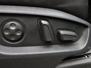 Grey Audi Q7 2006 in Riga, with an engine capacity of 3.00 L and mileage of 325 thousand km for 5990 €, photo 24 on AUTOMOTO.COM.LV