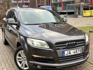 Grey Audi Q7 2006 in Riga, with an engine capacity of 3.00 L and mileage of 344 thousand km for 6490 €, photo  on AUTOMOTO.COM.LV