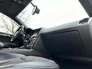 Grey Audi Q7 2006 in Riga, with an engine capacity of 3.00 L and mileage of 344 thousand km for 6490 €, photo 7 on AUTOMOTO.COM.LV