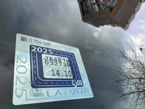 Grey Audi Q7 2006 in Riga, with an engine capacity of 3.00 L and mileage of 344 thousand km for 6490 €, photo 20 on AUTOMOTO.COM.LV