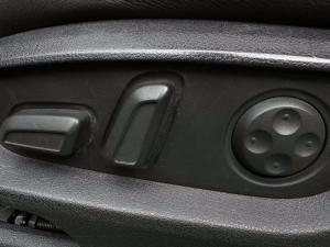 Grey Audi Q7 2006 in Riga, with an engine capacity of 3.00 L and mileage of 356 thousand km for 7490 €, photo 18 on AUTOMOTO.COM.LV