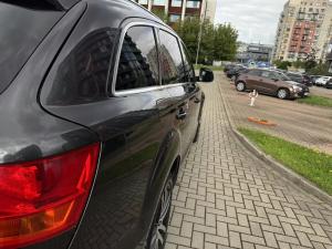Grey Audi Q7 2006 in Riga, with an engine capacity of 3.00 L and mileage of 328 thousand km for 5990 €, photo 8 on AUTOMOTO.COM.LV