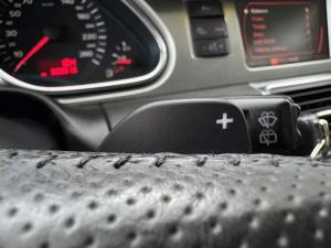 Grey Audi Q7 2006 in Riga, with an engine capacity of 3.00 L and mileage of 328 thousand km for 5990 €, photo 33 on AUTOMOTO.COM.LV
