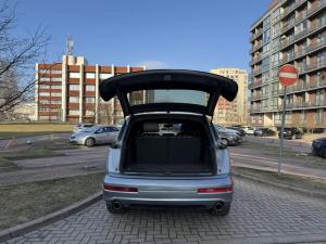 Pelēks Audi Q7 2006 Rīga, ar dzinēja tilpumu 3.00 L un nobraukumu 196 tūkst. km par 6790 €, foto 8 vietnē AUTOMOTO.COM.LV