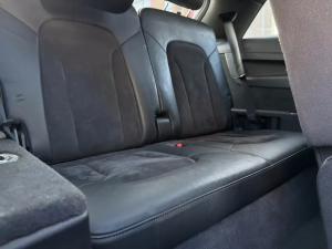Pelēks Audi Q7 2006 Rīga, ar dzinēja tilpumu 3.00 L un nobraukumu 196 tūkst. km par 6790 €, foto 16 vietnē AUTOMOTO.COM.LV