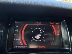 Pelēks Audi Q7 2006 Rīga, ar dzinēja tilpumu 3.00 L un nobraukumu 196 tūkst. km par 6790 €, foto 20 vietnē AUTOMOTO.COM.LV