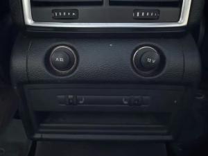 Pelēks Audi Q7 2006 Rīga, ar dzinēja tilpumu 3.00 L un nobraukumu 196 tūkst. km par 6790 €, foto 27 vietnē AUTOMOTO.COM.LV