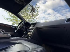 Pelēks Audi Q7 2006 Rīga, ar dzinēja tilpumu 3.00 L un nobraukumu 270 tūkst. km par 5990 €, foto 18 vietnē AUTOMOTO.COM.LV