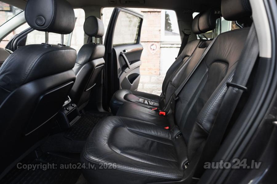 Grey Audi Q7 2006 in Tallinn, with an engine capacity of 3.00 L and mileage of 321 thousand km for 4500 €, photo 8 on AUTOMOTO.COM.LV