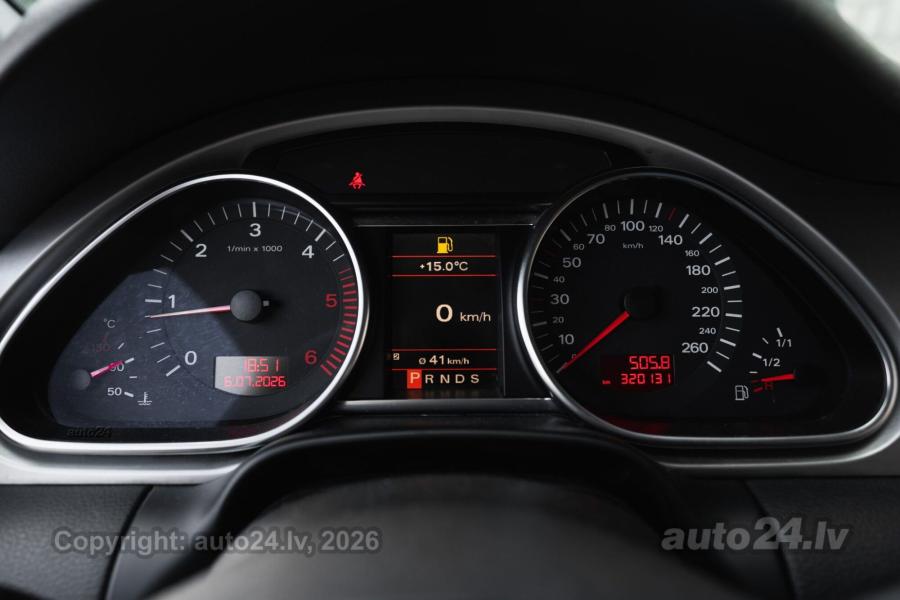 Grey Audi Q7 2006 in Tallinn, with an engine capacity of 3.00 L and mileage of 321 thousand km for 4500 €, photo 17 on AUTOMOTO.COM.LV