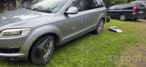 Grey Audi Q7 2006 in Riga, with an engine capacity of 3.00 L and mileage of 350 thousand km for 2300 €, photo 12 on AUTOMOTO.COM.LV