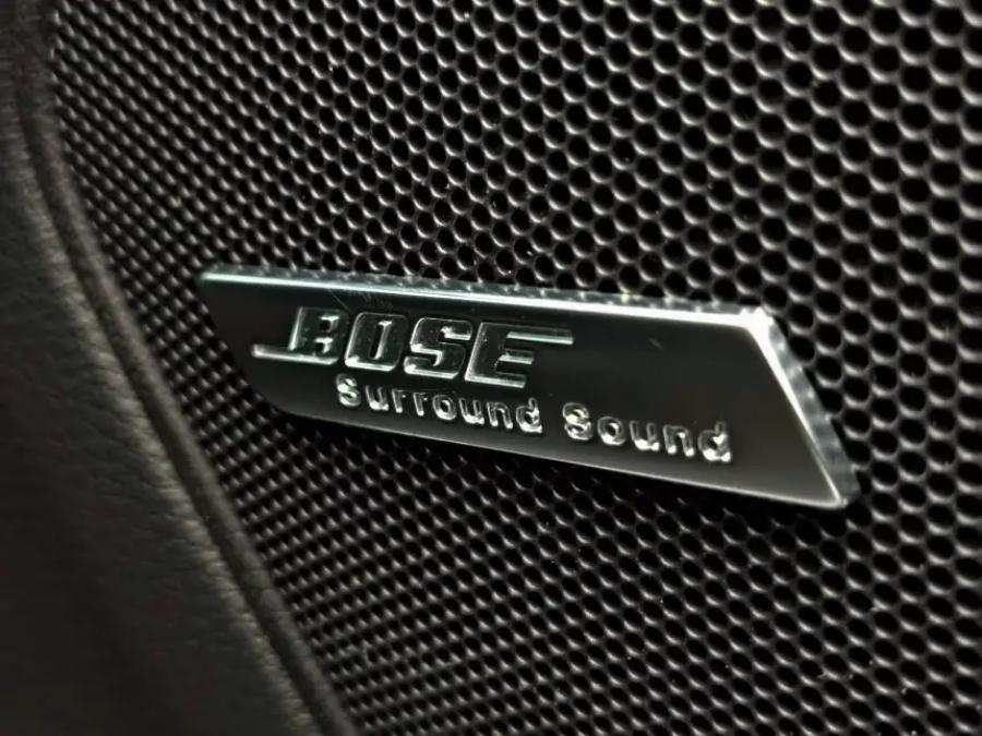 Grey Audi Q7 2006 in Riga, with an engine capacity of 3.00 L and mileage of 278 thousand km for 8390 €, photo 12 on AUTOMOTO.COM.LV